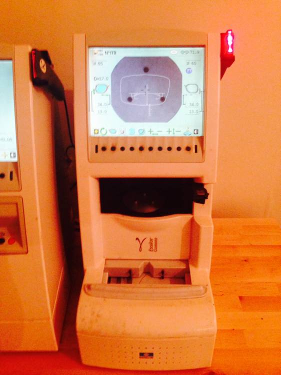 ESSILOR Gamma | Used Lens Edgers | Lab Equipment | Used Optical ...