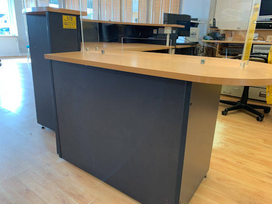 Reception Desk | Desks & Tables | Fixtures & Fittings | Used Optical ...