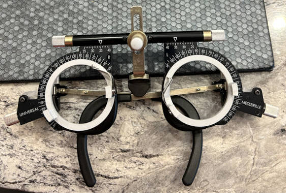 Oculus UB3+ Universal Adult Trial Frame | Used Trial Frames ...