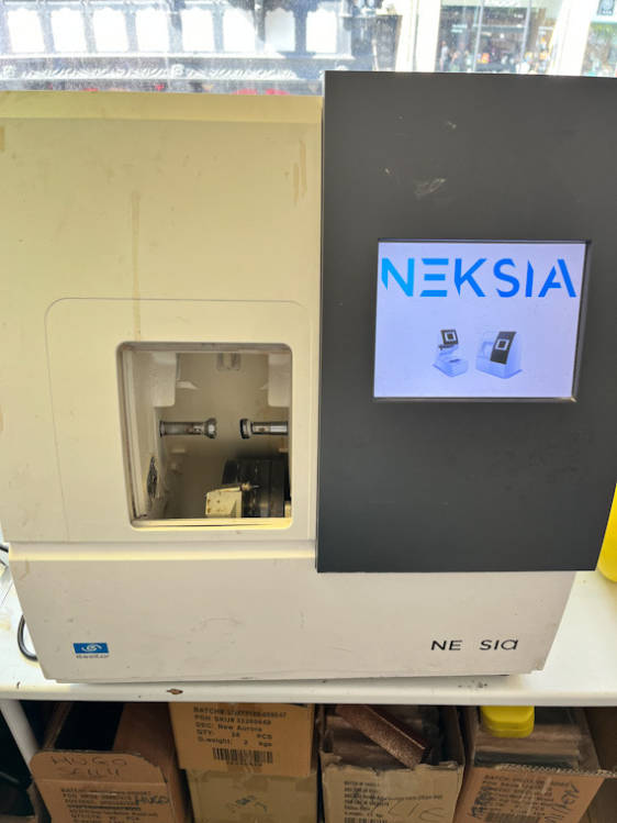 Essilor Neksia x 2 for repair | Used Lens Edgers | Lab Equipment | Used ...