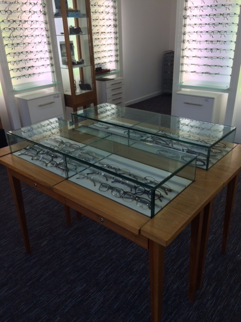 Frame glass display unit | Countertop Displays | Fixtures & Fittings ...