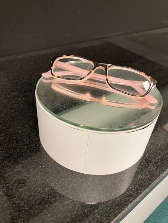 Countertop display - rotating | Countertop Displays | Fixtures ...