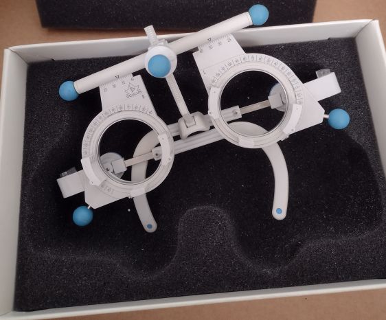 Oculus UB4 Trial Frame | Used Trial Frames | Ophthalmic Equipment ...