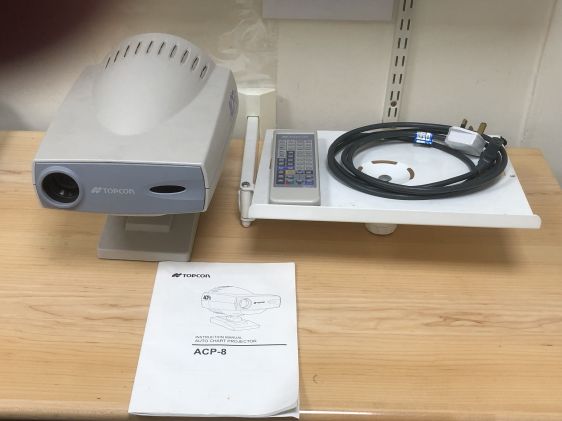 Topcon projection chart | Used Chart Projectors | Ophthalmic Equipment ...