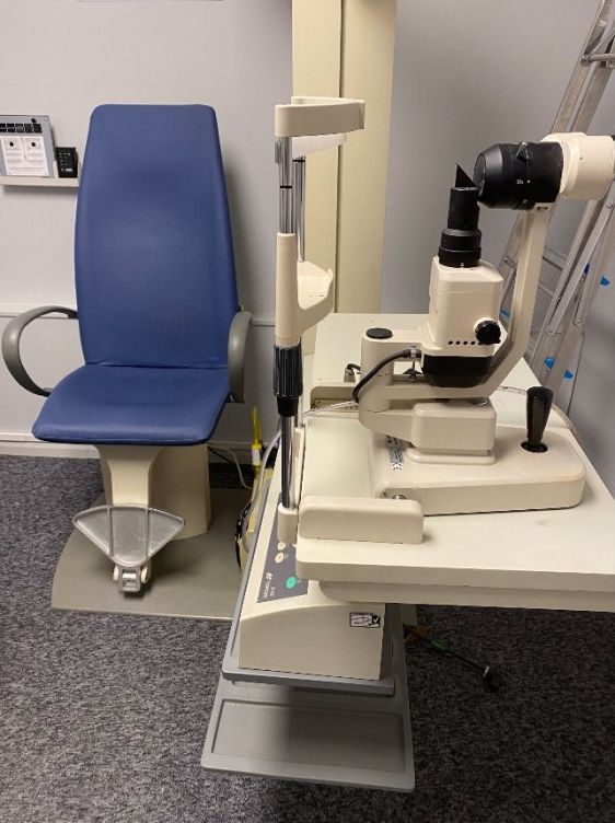 Combi unit with slitlamp and phoropter arm | Used Combi Units ...