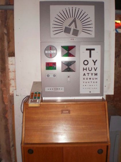 Hamblin Test Chart | Used Test Chart Box | Ophthalmic Equipment | Used ...