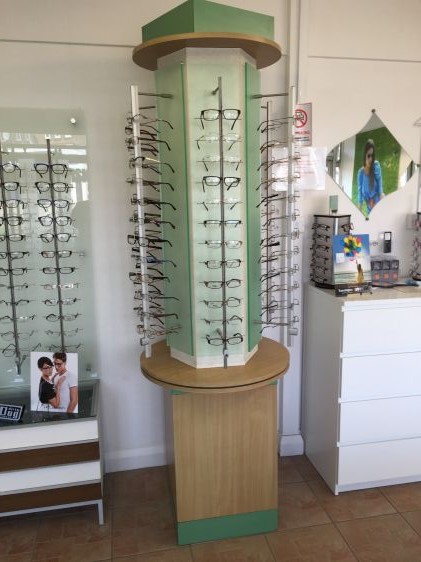 Mewscraft rotating frame stand | Frame Display - Units | Fixtures ...